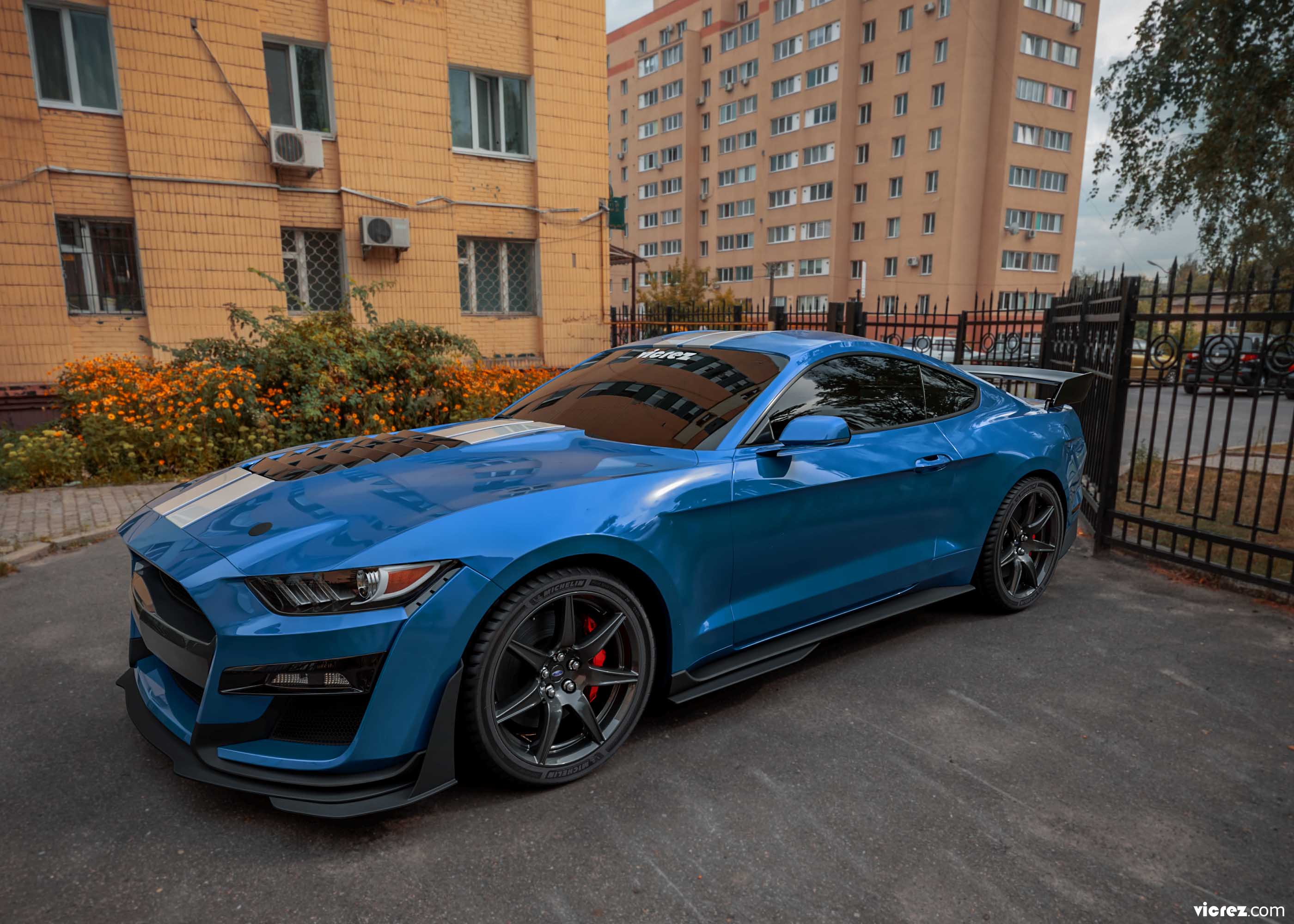 Vicrez Side Skirts Rocker Panels GT500 Style vz102175 | Ford Mustang ...