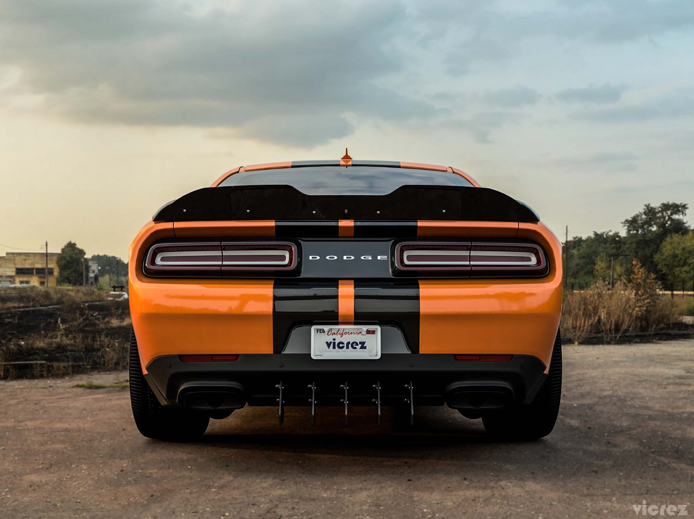 Vicrez Veneno Style Rear Diffuser Add-On vz101828 | Dodge Challenger ...