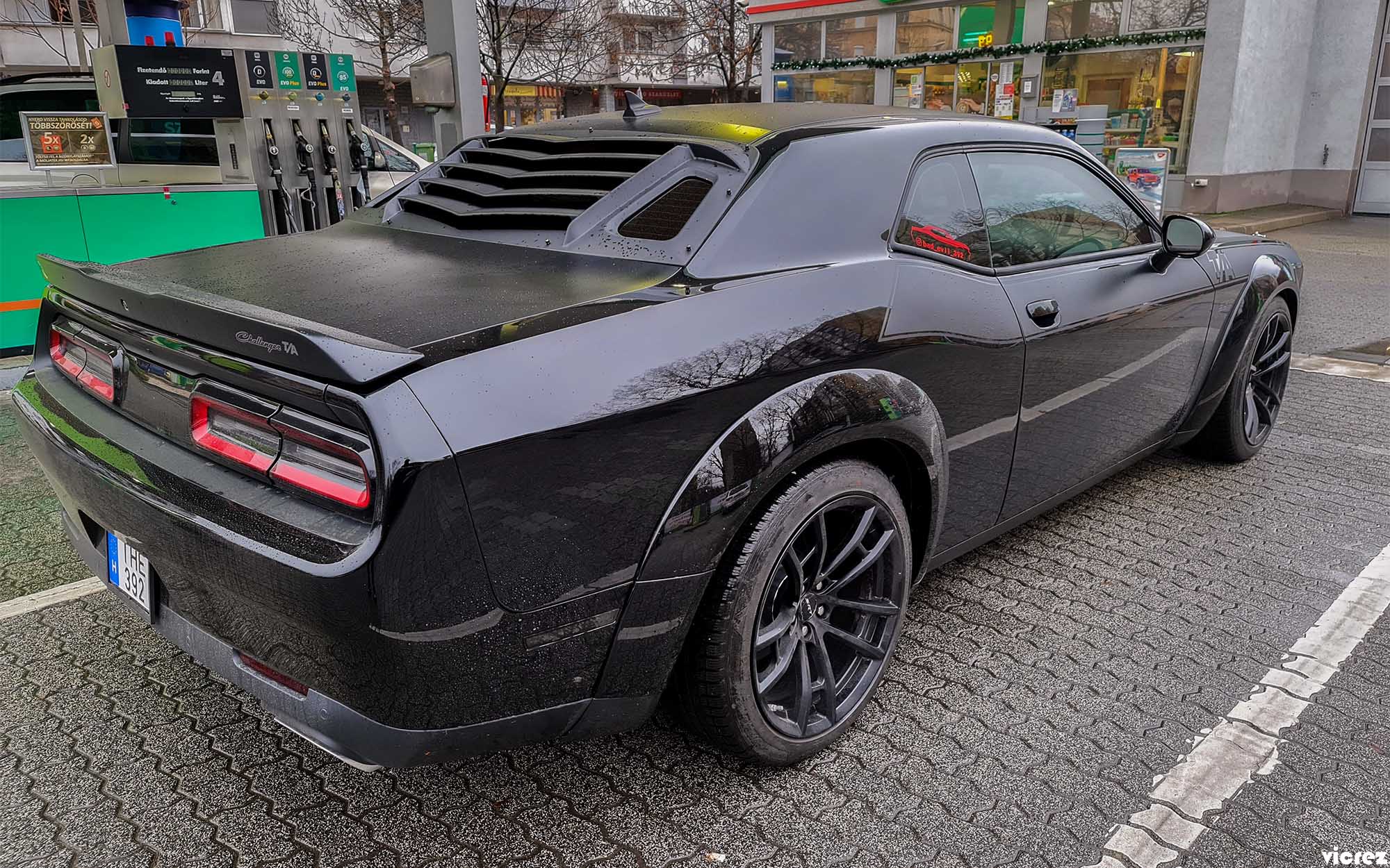 Vicrez RS Style Rear Window Louvers vz101684 | Dodge Challenger 2008-2023