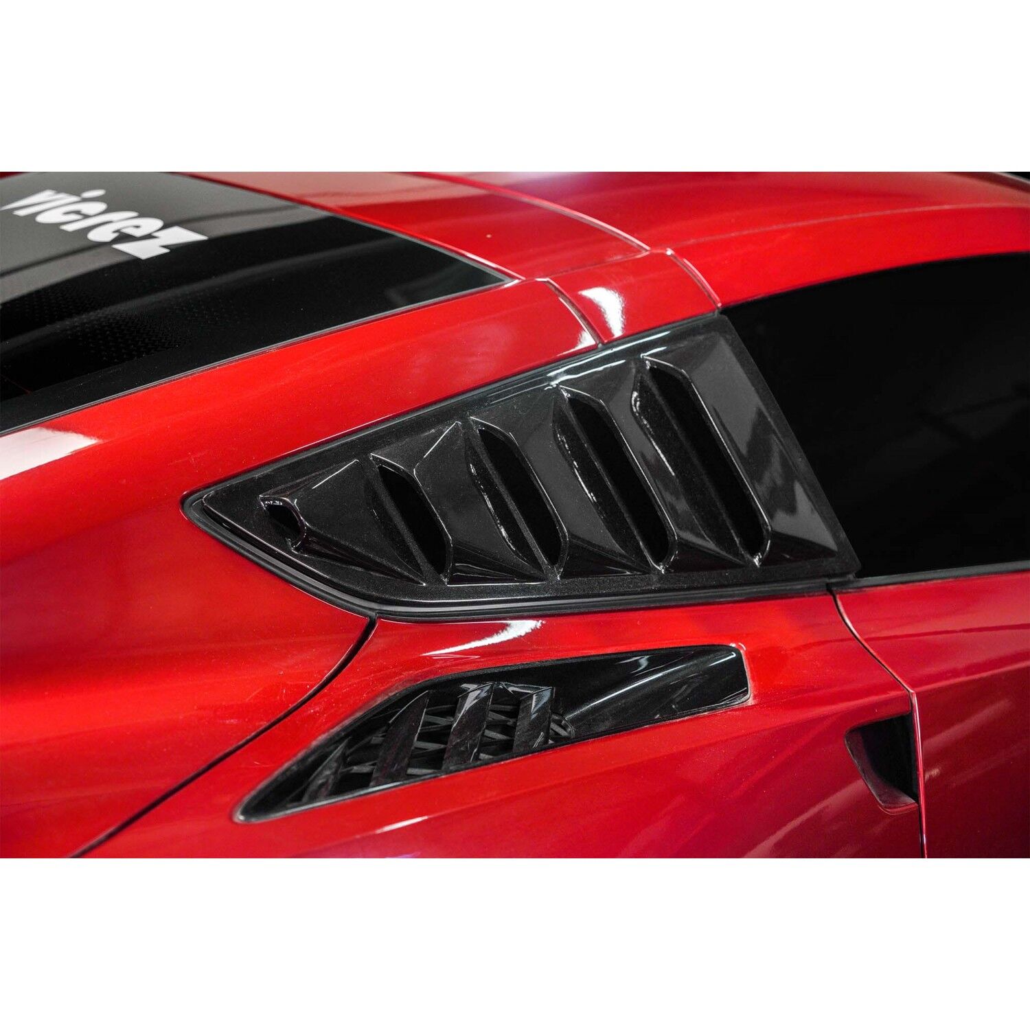 Vicrez LV Style Quarter Window Louvers vz100956 | Chevrolet Corvette C7 ...