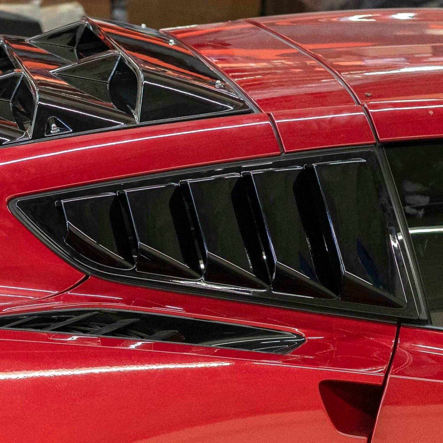 Vicrez LV Style Quarter Window Louvers vz100956 | Chevrolet Corvette C7 ...