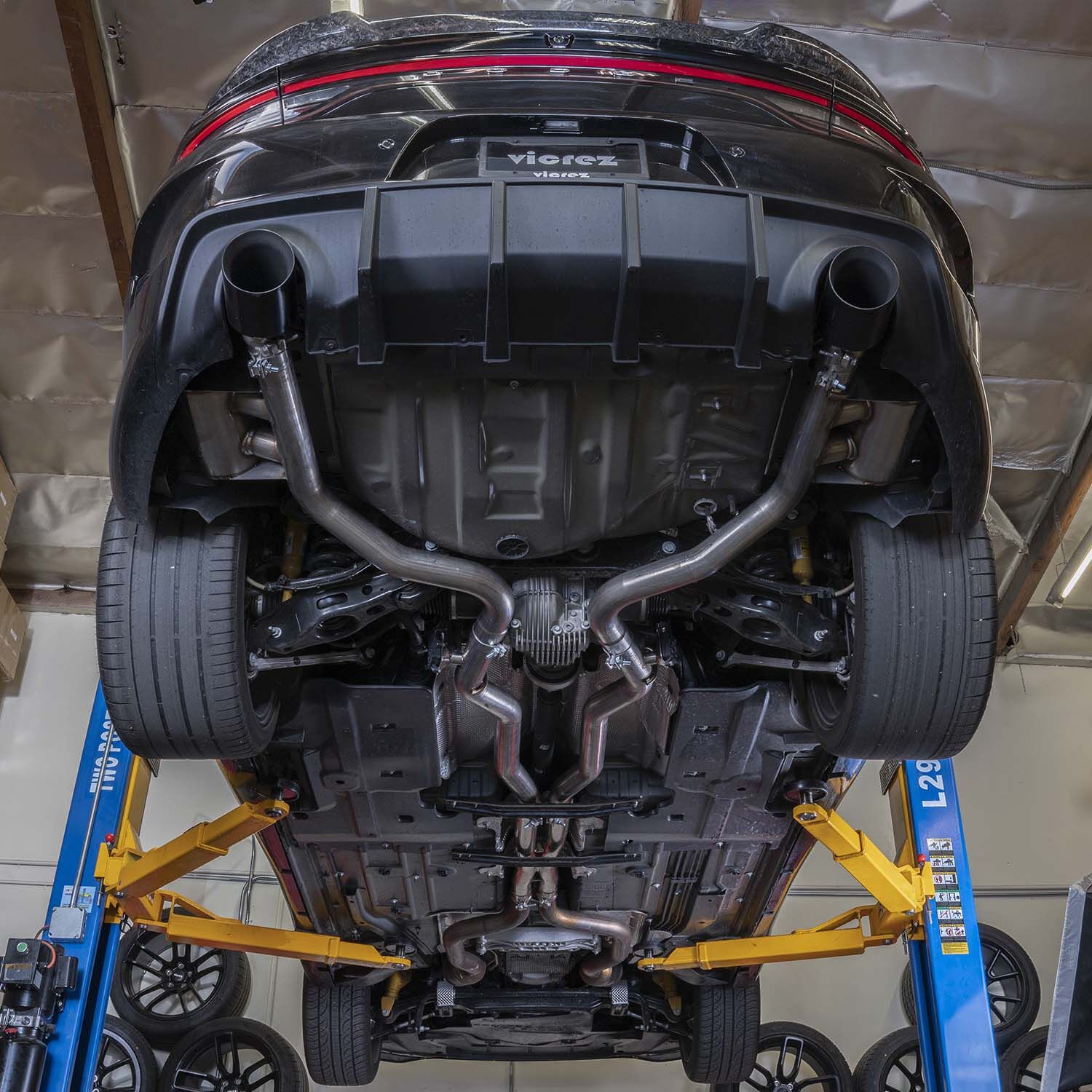 2015 dodge charger performance parts store
