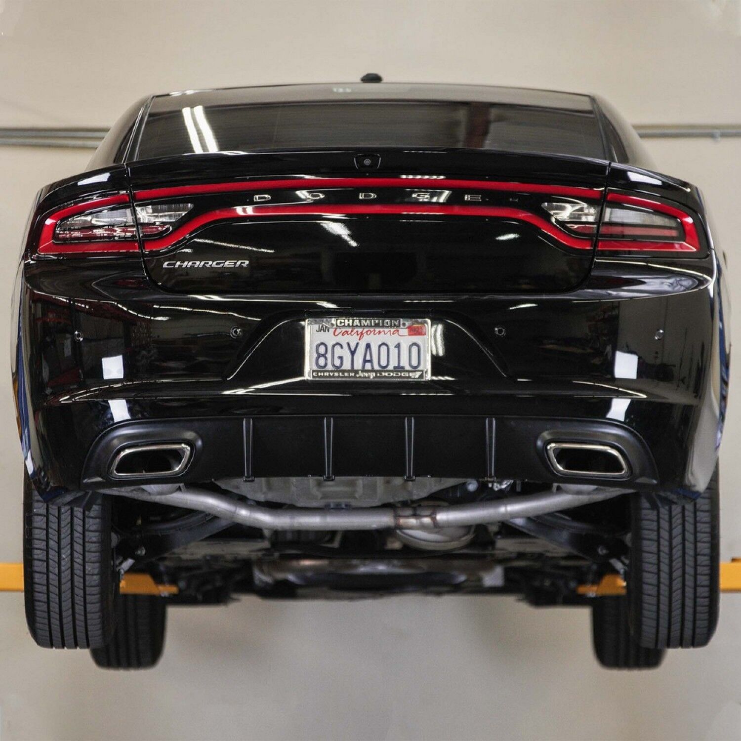 Vicrez RD Style Rear Diffuser vz101818 | Dodge Charger 2015-2023