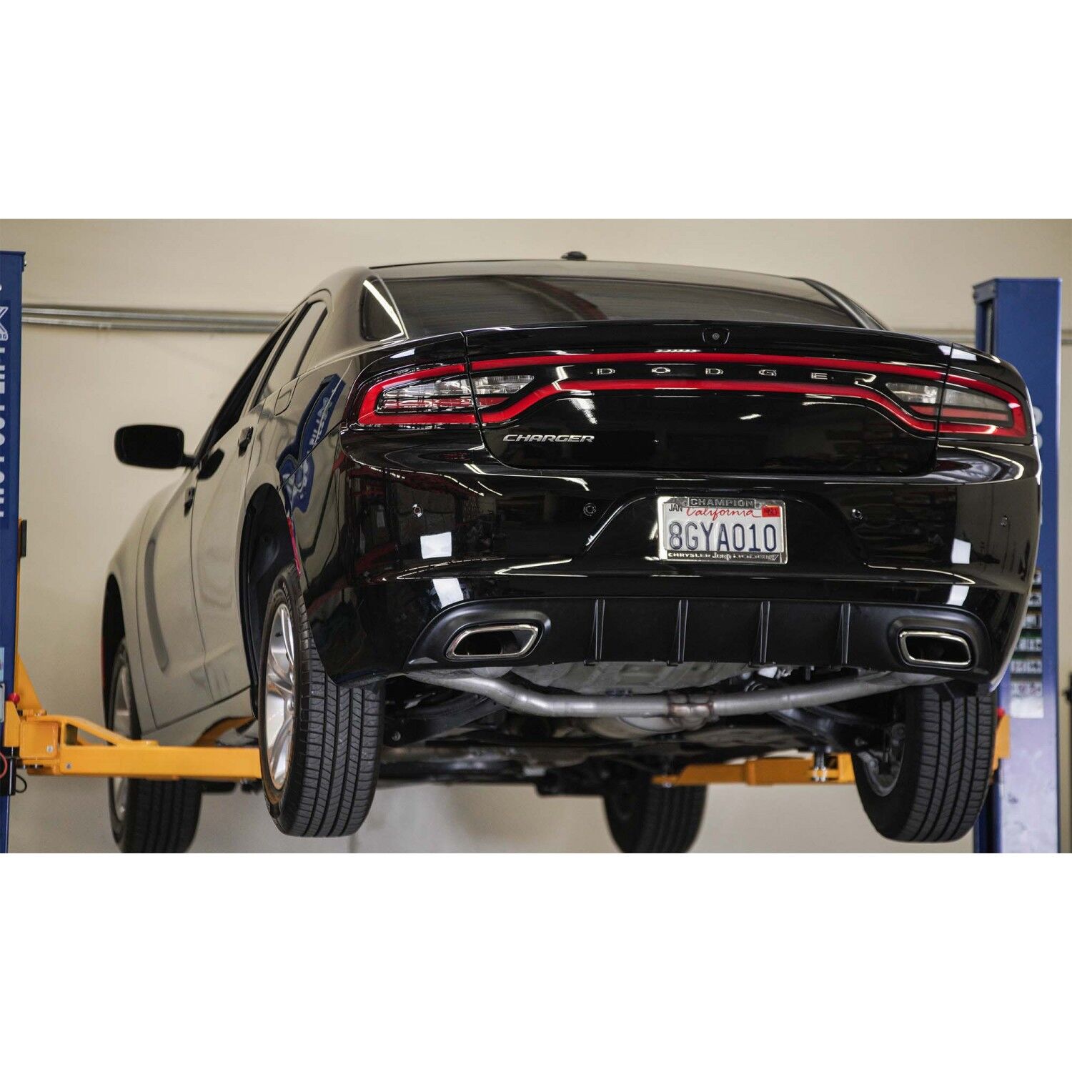 Vicrez RD Style Rear Diffuser vz101818 | Dodge Charger 2015-2023