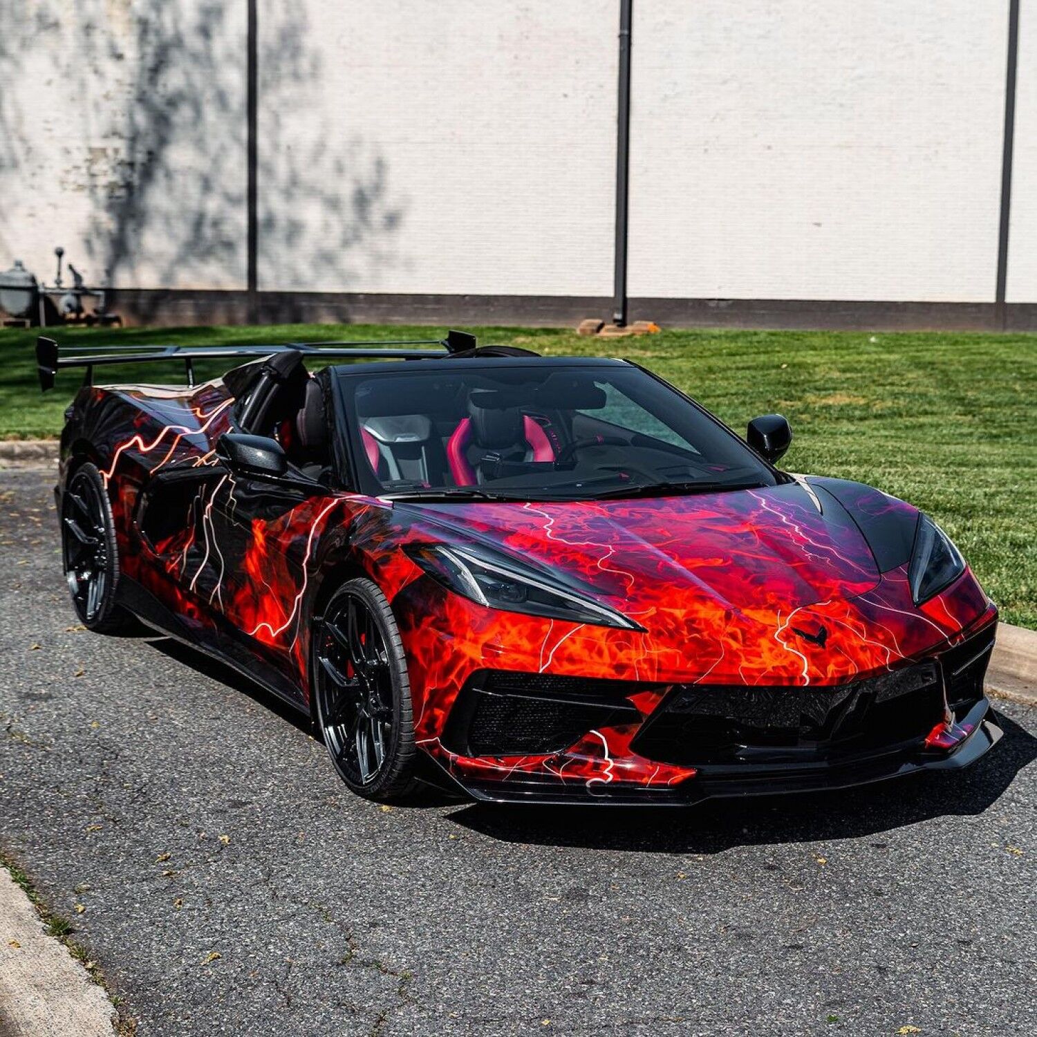 Vicrez Vinyl Car Wrap Film vzv10862 Red Lightning Fire Pattern