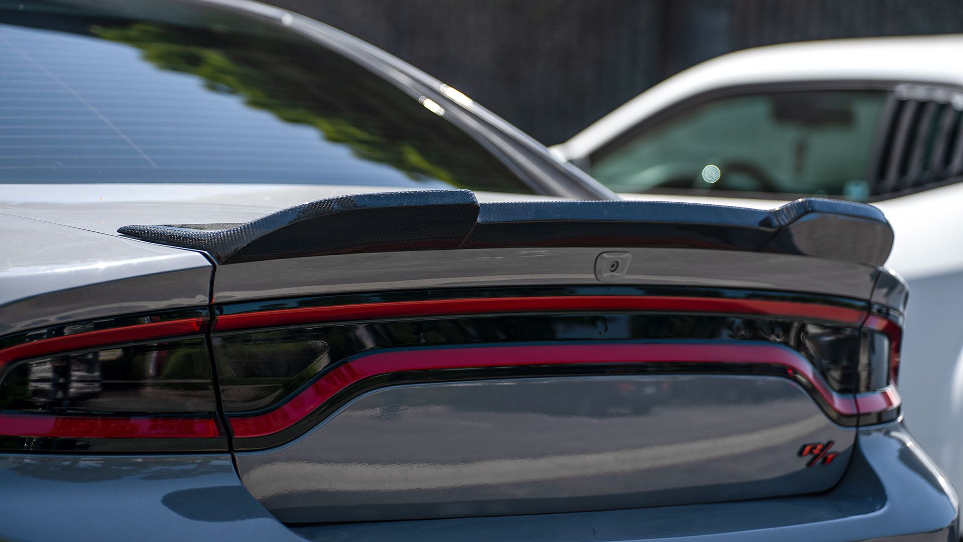 Vicrez Carbon Fiber Rear Wing AT Style Spoiler vz101301| Dodge Charger ...